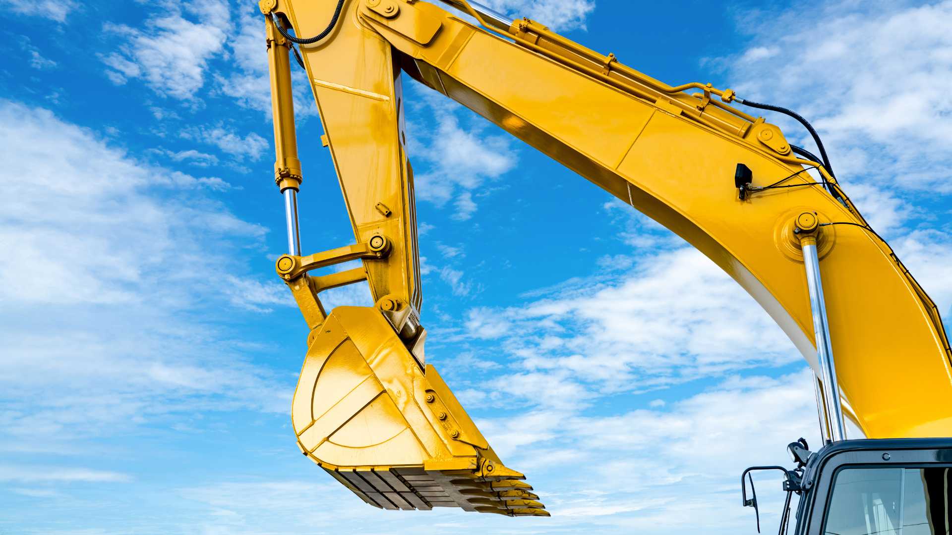 The Role of Hydraulic Systems in Heavy Machinery