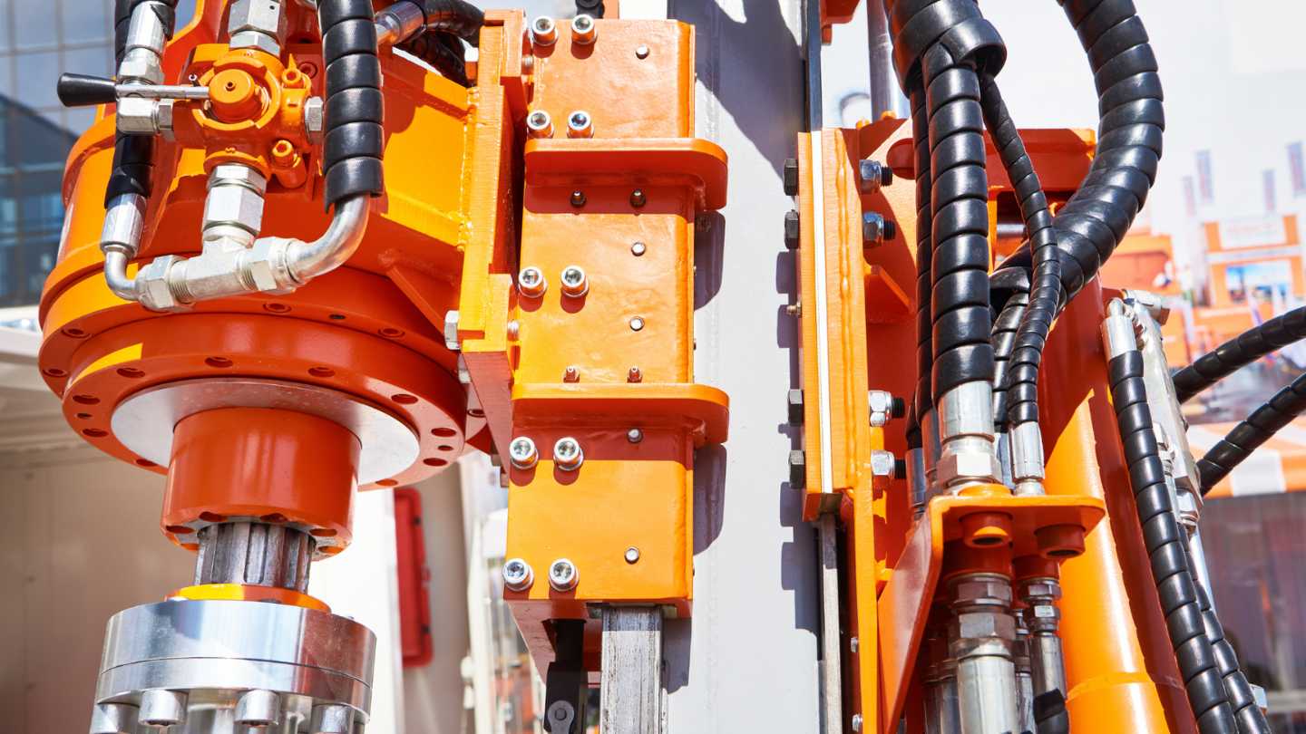 Hydraulic Systems vs. Pneumatic Systems: Key Differences