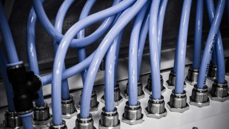 Hydraulic Systems vs. Pneumatic Systems: Key Differences